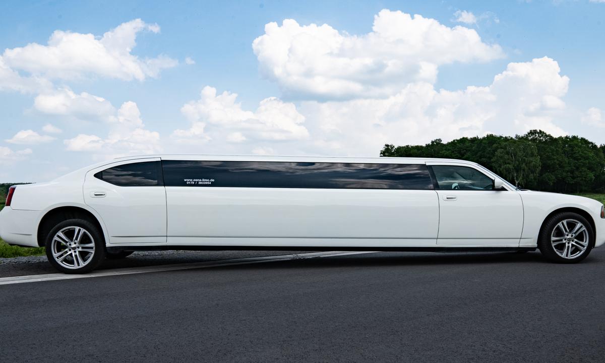 Osnabrück Dodge Charger Limousine